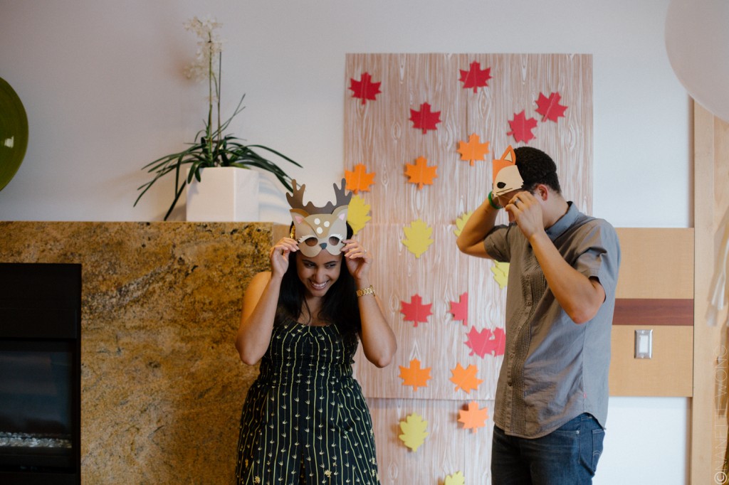 Easy Fall Photo Backdrop - Planning Pretty