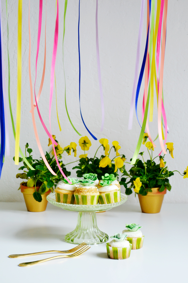 DIY Ribbon Hoop for St Patrick’s Day - Planning Pretty